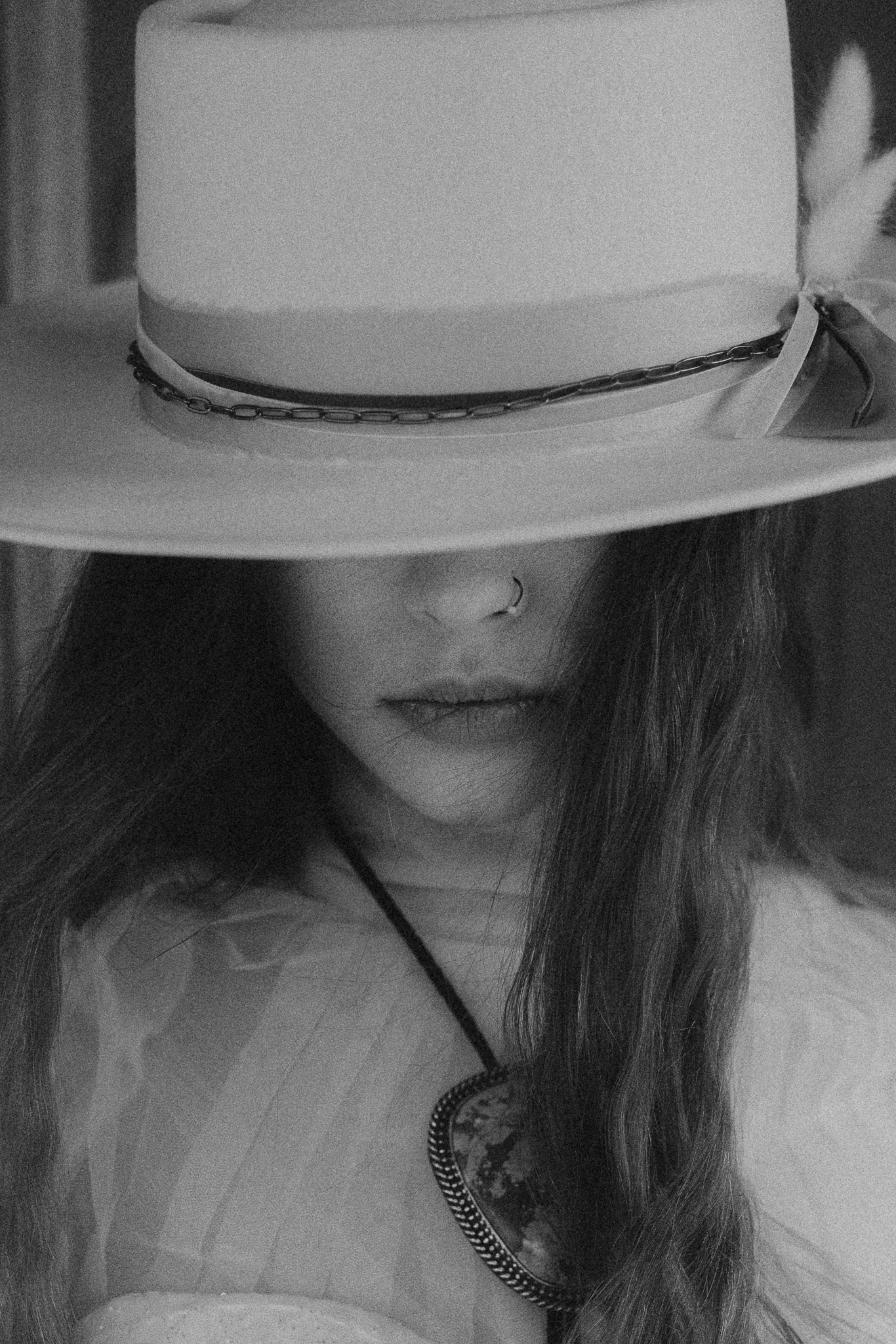 Western Romantic Elopement in Buncom, Oregon - Smoke and the Sea ...